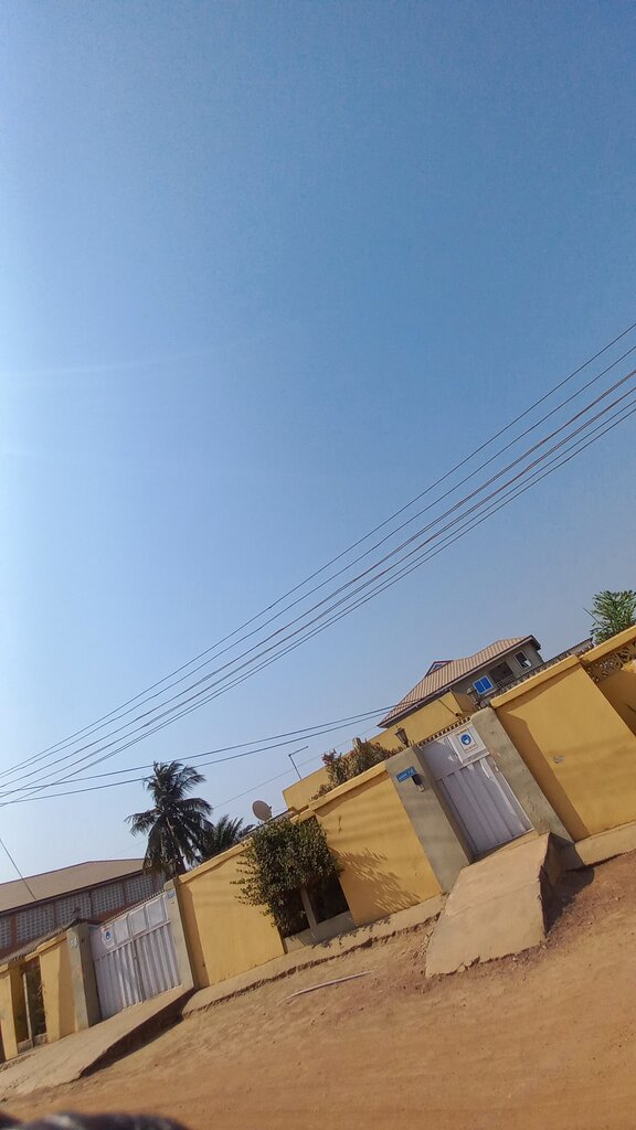 Kuaförler Frank Mansah House, Dünya, foto