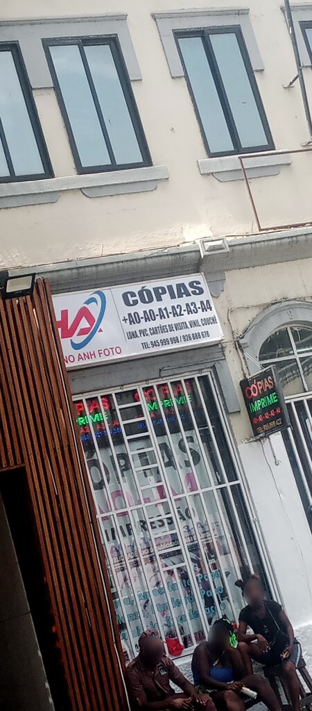 Elektronik eşya mağazaları Copias e Fotos, Loanda, foto