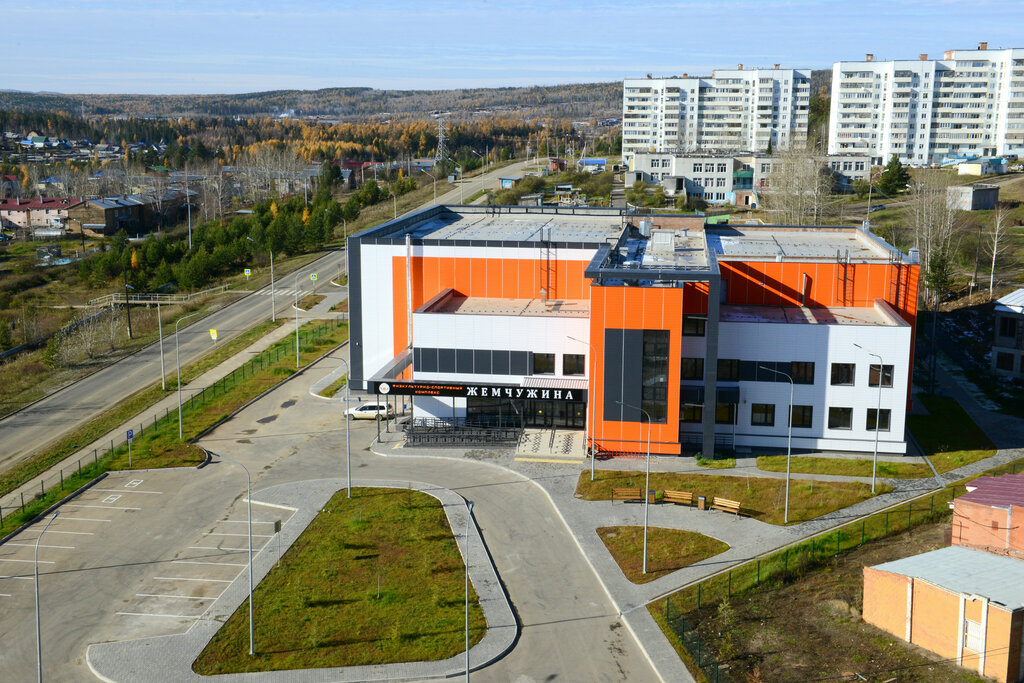Çok amaçlı spor tesisleri Жемчужина, Kodinsk, foto