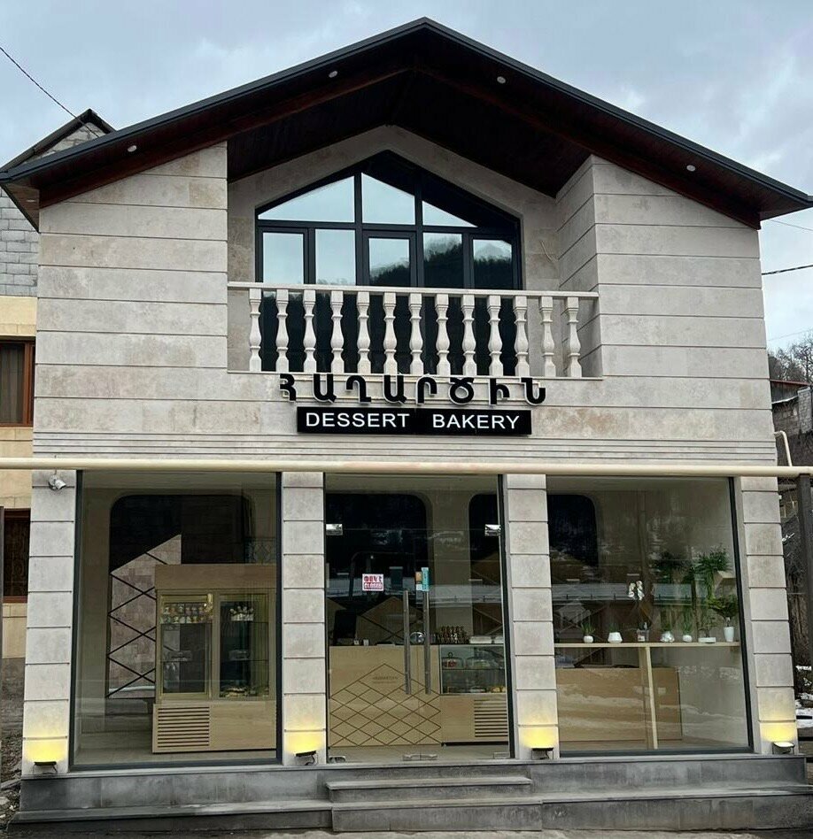 Pasta, şekerleme ve tatlı Հաղարծին Դեսերտ Բեյքերի, Dilican, foto