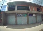 La Rumba Licoreria (Santa Cruz de la Sierra, Distrito Municipal 6, Subdistrito ET32, Avenida 25 de Mayo), alkollü içecekler  Santa‑Krus'tan