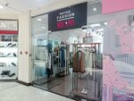 Fashion Milano (Bolshaya Moskovskaya ulitsa No:19А), giyim mağazası  Vladimir'den