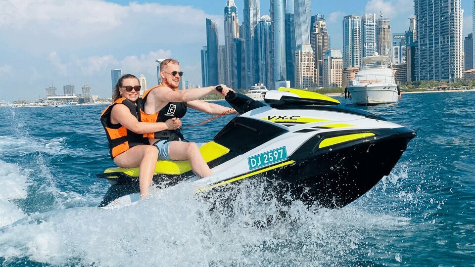 Arazi taşıtları, su araçları, kar araçları Amine Jetski Dubai, Dubai, foto