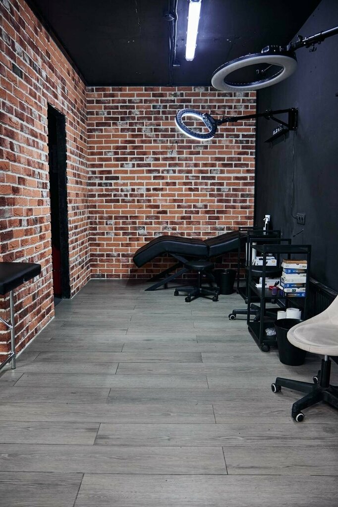 Kalıcı makyaj stüdyosu V. Permanent, Koroliov, foto