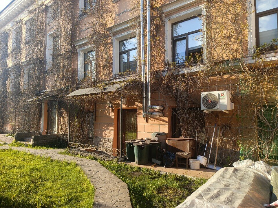 Hediyelik eşya mağazaları Dom podarkov Tokkata, Saint‑Petersburg, foto