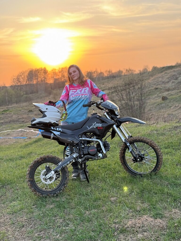 Motosiklet okulu Enduroserp, Moskova ve Moskovskaya oblastı, foto