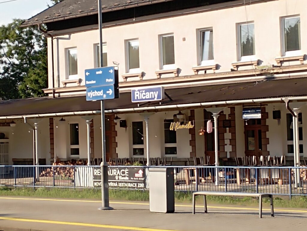 Tren istasyonu Říčany, Orta Bohemya Bölgesi, foto