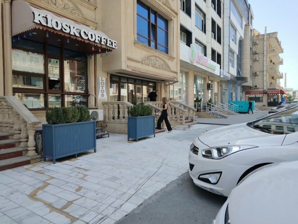 Kahve dükkanları Kiosk coffee, Bakü, foto