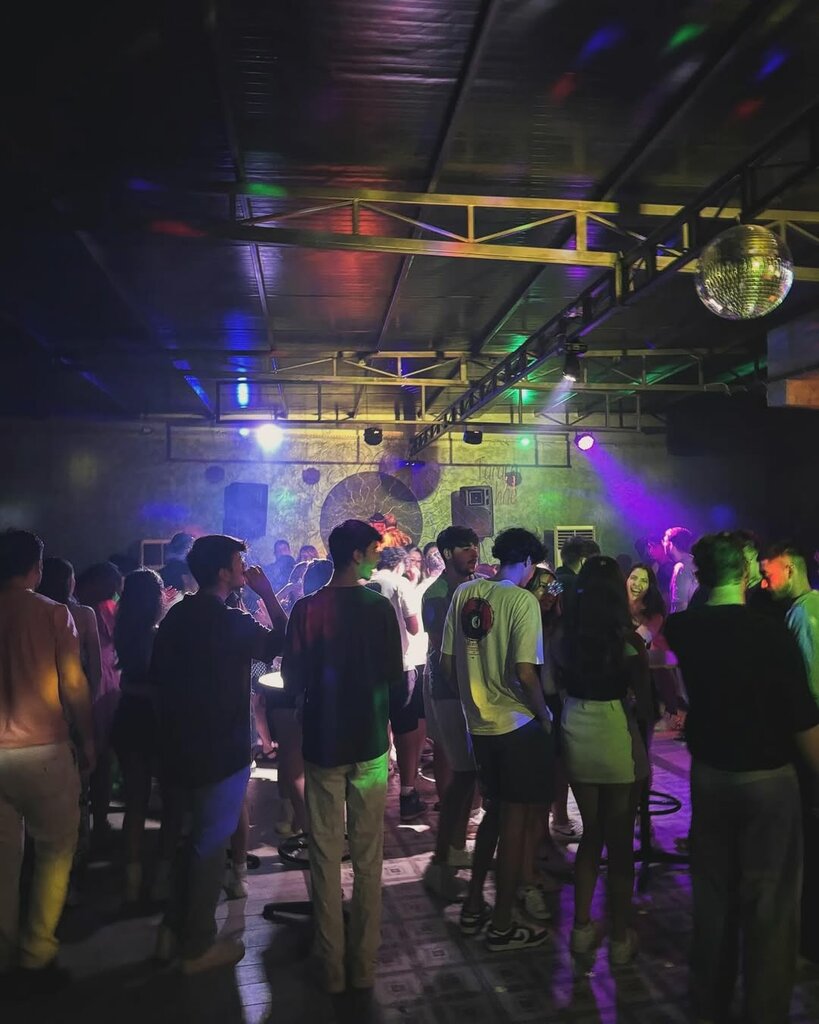 Bar Taraça Bar, Burhaniye, foto