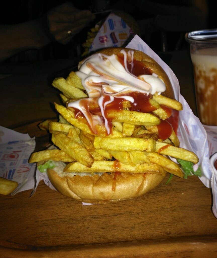 Restoran Git Git Horon Köfte, Ortahisar, foto