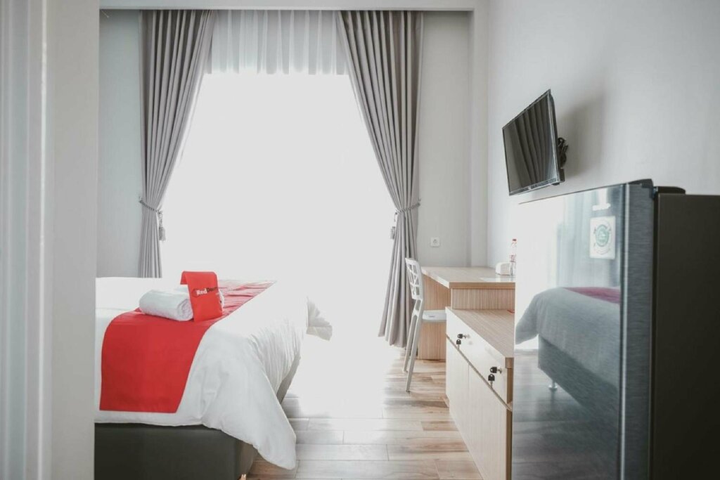 Otel RedDoorz Plus @ Karet Pedurenan 3, Cakarta, foto