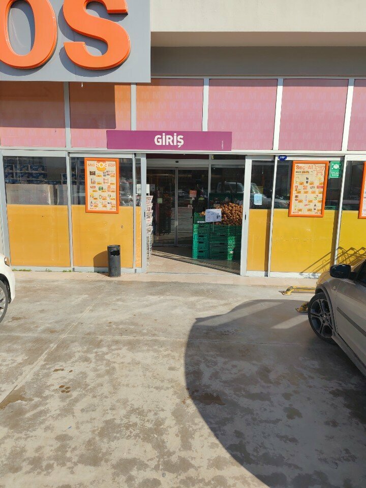 Süpermarket Mm Migros, İzmir, foto