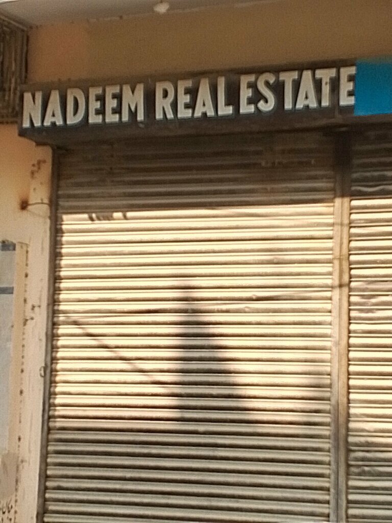 Emlak ofisi Nadeem, Karaçi, foto