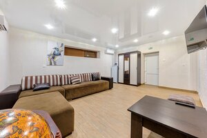 Сосновый бор (Raduzhnaya ulitsa No:10), otel  Gelencik'ten