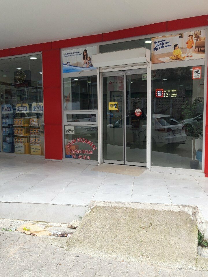 Eczaneler Agah Eczanesi, İzmir, foto
