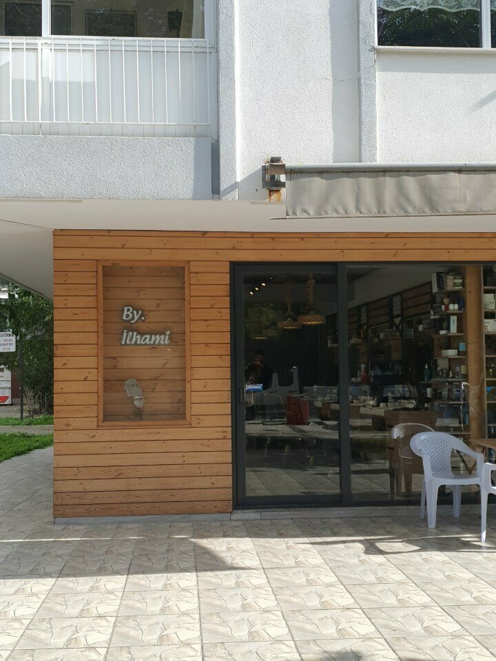Kuaförler By. İlhami, İzmir, foto