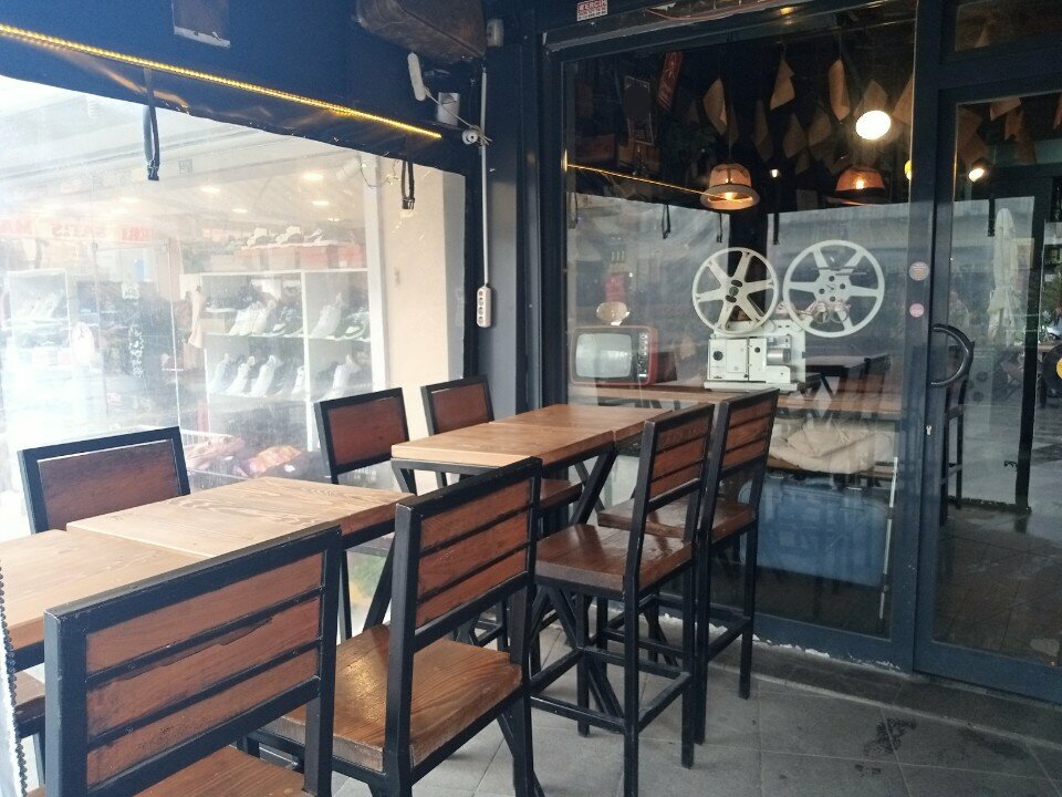Kahve dükkanları Cafe Backstage Kartal, İstanbul, foto