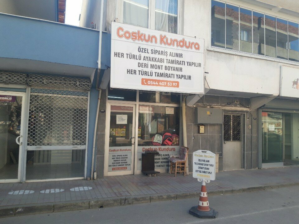 Ayakkabı tamiri Coşkun Kundura, İzmir, foto