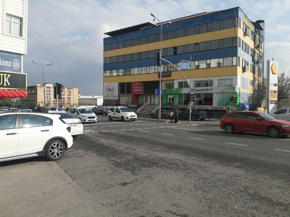 Otobüs biletleri Istanbul Kart Büfe, İstanbul, foto