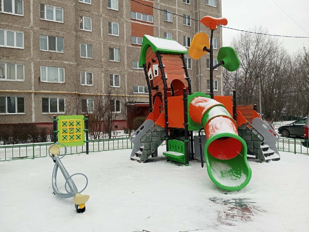 Oyun alanı Playground, Podolsk, foto