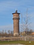 Водонапорная башня (St. Petersburg, Kolpinskiy District, posyolok Metallostroy), mühendislik altyapısı  Saint‑Petersburg'dan