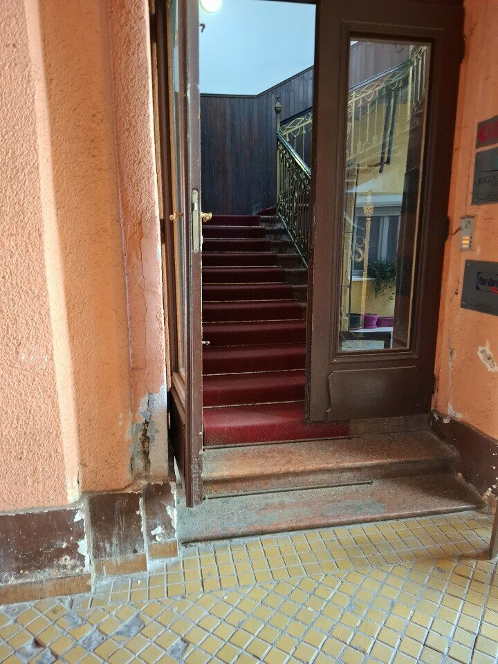 Avukatlar Адвокат Љиљана Полић, Novi Sad, foto