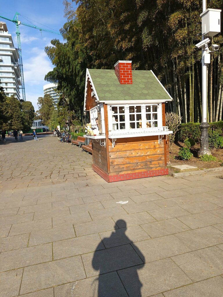 Kahve dükkanları Кофейный киоск Lavazza, Batum, foto