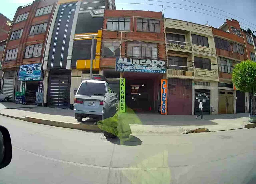 Oto döşeme Computerized Convergence Alignment Authorized Technical Service, El Alto, foto