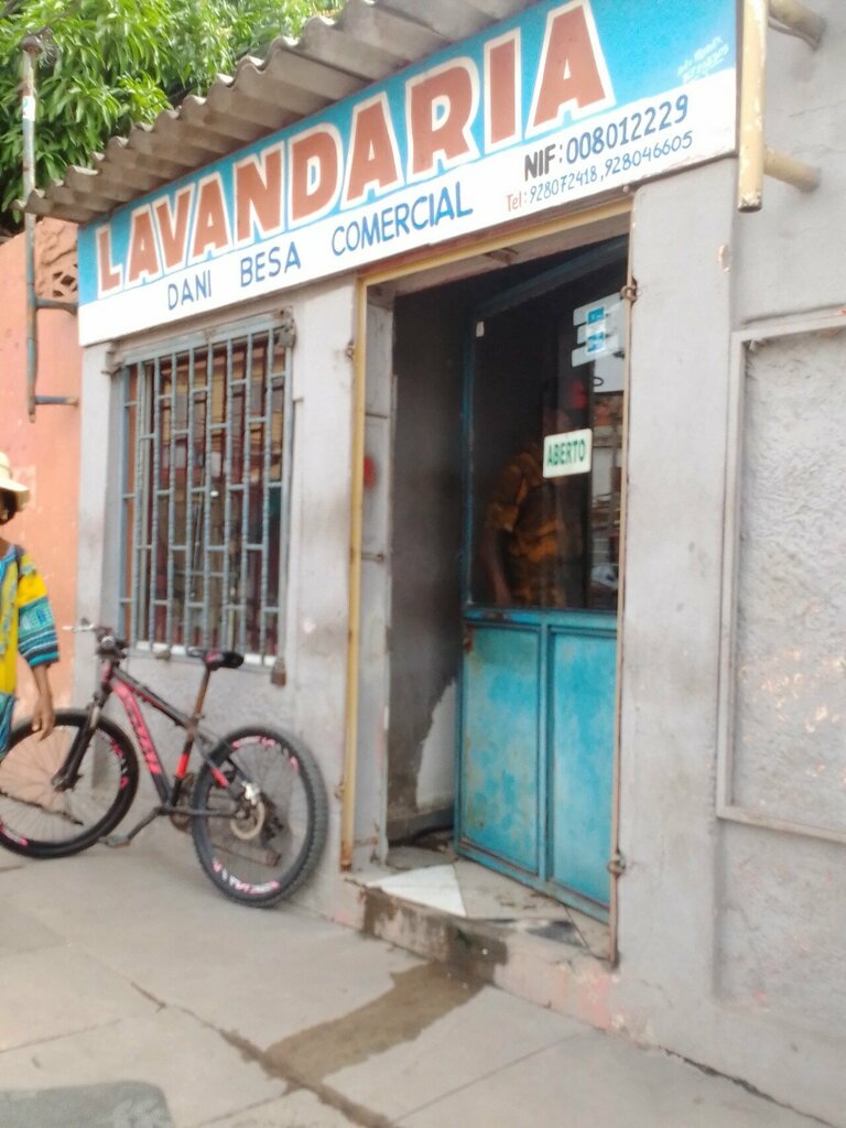 Çamaşırhaneler Lavandaria, Loanda, foto