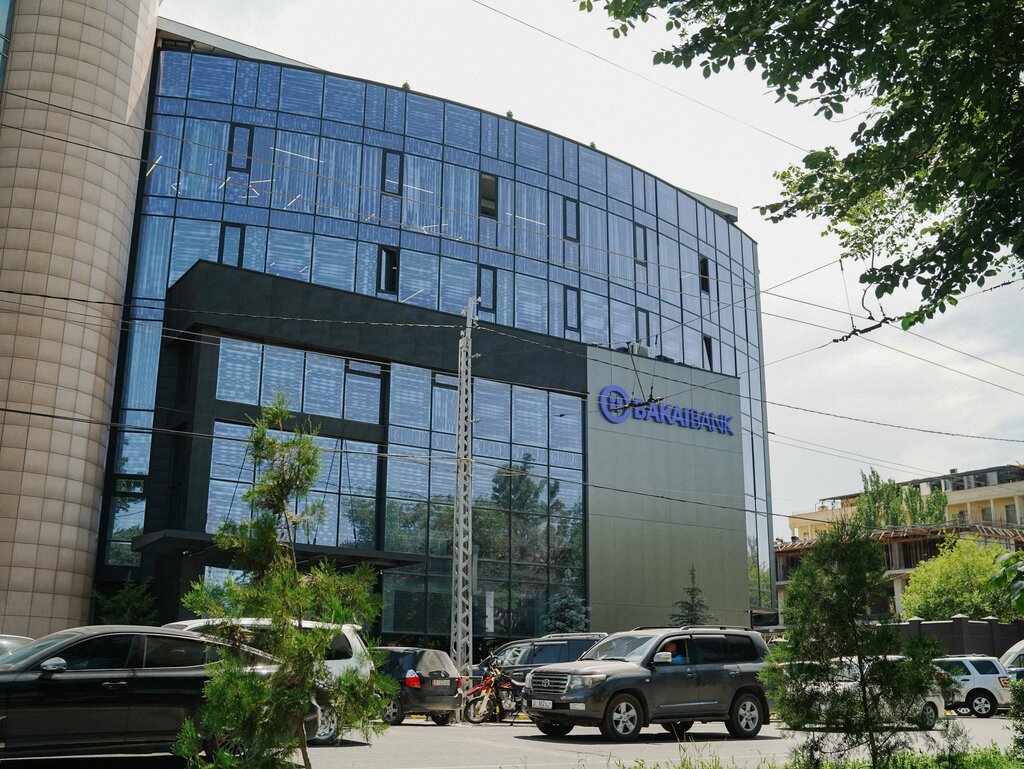 Banka Bakai bank, Bişkek, foto