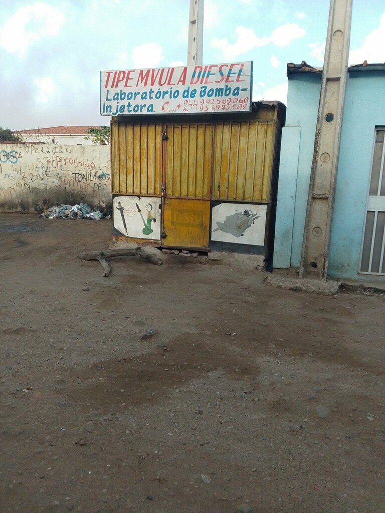 Pompa ve pompalama ekipmanları firmaları Tipe Mvula Diesel, Loanda, foto