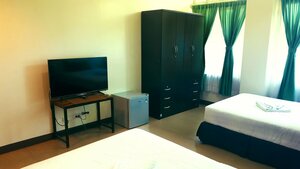 Dumaguete Dormitel (Central Visayas, Negros Oriental, Dumaguete, Silliman Avenue), otel  Dumaguete'den