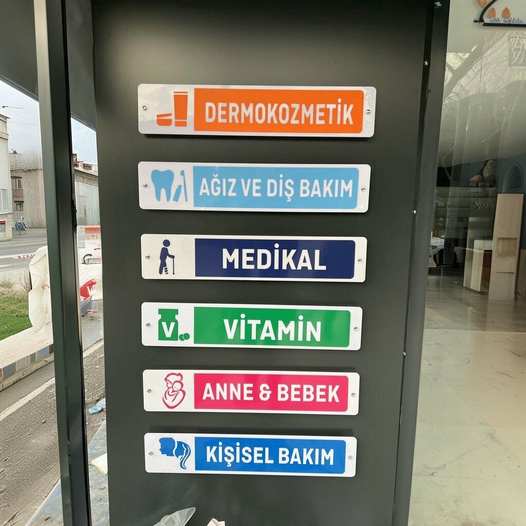 Eczaneler Alsancak Eczanesi, Denizli, foto