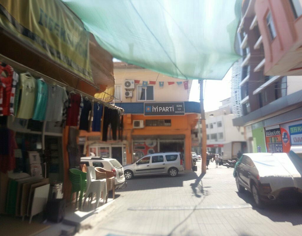 i̇ş merkezi İyi Parti Silifke İlçe Binası, Silifke, foto