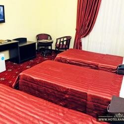 Rangrez Hotel (Baha-ud-Din Naqshband Street No:168), otel  Buhara'dan