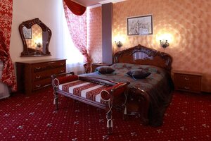Bristol (Mira Street No:120, Yeysk), otel  Yeysk'ten