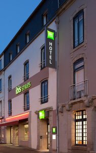 Ibis Styles Vannes Gare Centre (Bretagne, Morbihan, Arrondissement de Vannes, Vannes, Avenue Favrel et Lincy), otel  Vannes'dan