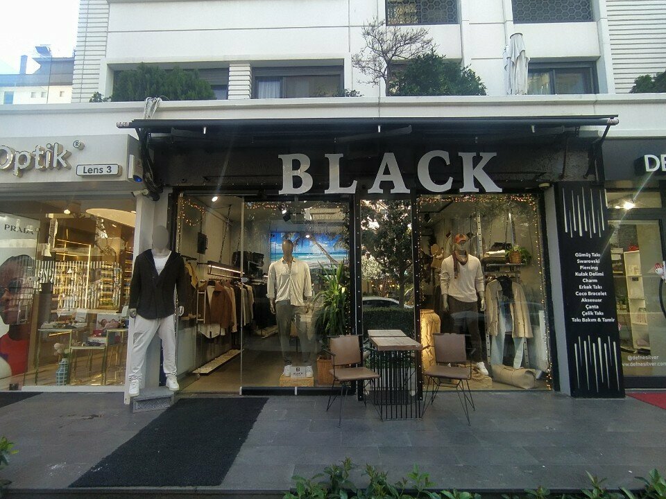 Giyim mağazası Black, İstanbul, foto