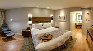 Hotel Strata (California, County of Santa Clara, Mountain View, West El Camino Real), otel  Mountain View'dan