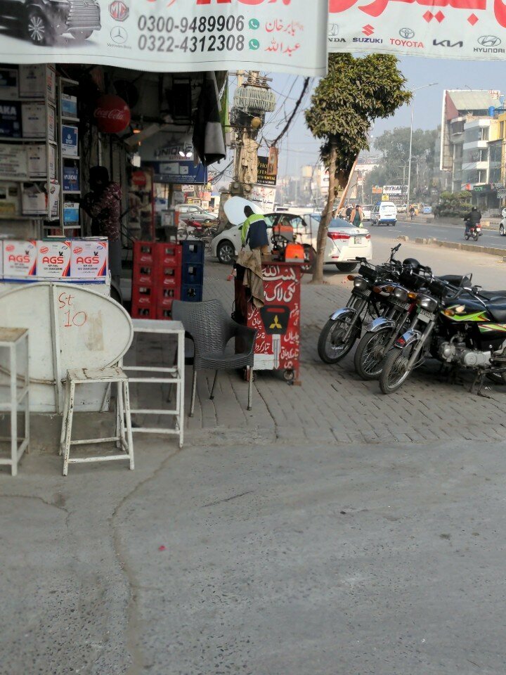 Anahtarların imalatı ve onarımı Bismillah lucky lock master, Lahor, foto