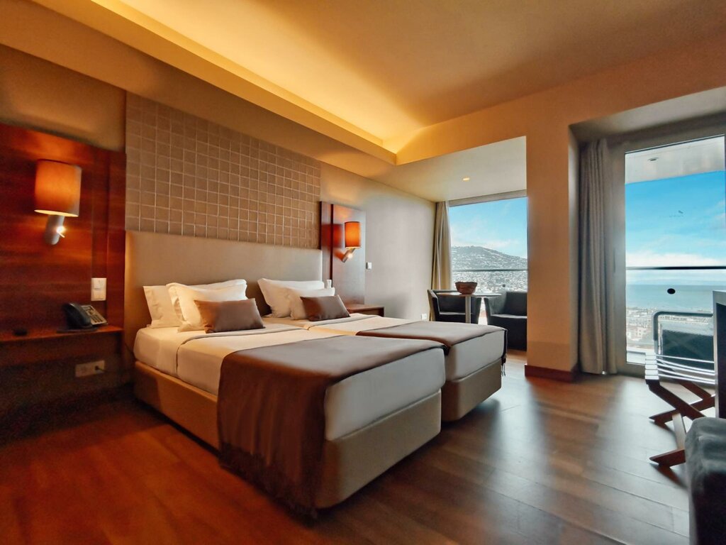 Otel The Views Baia, Funchal, foto