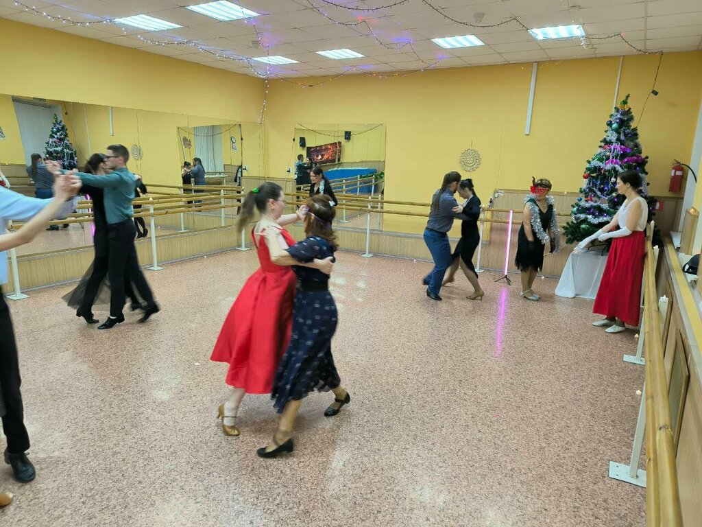 Dans okulları Ю класс, Saint‑Petersburg, foto