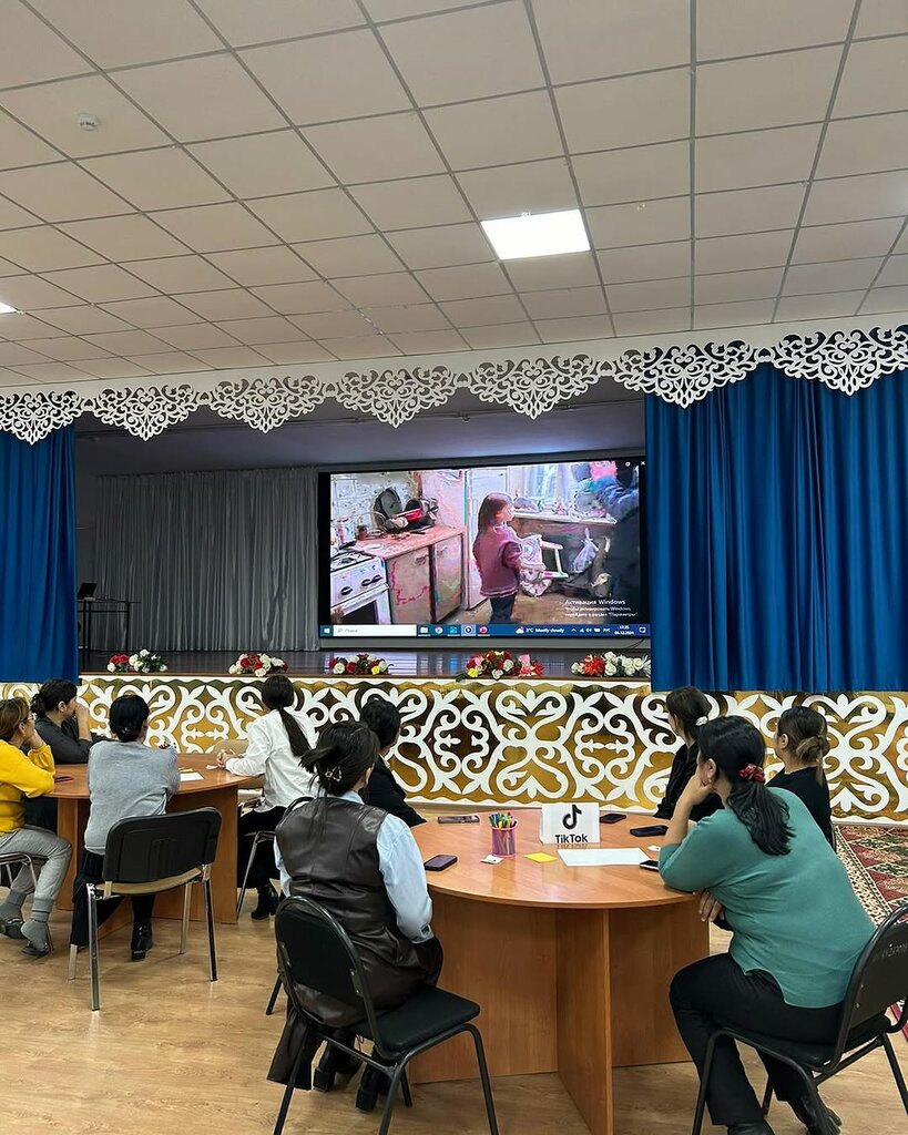 Ortaokul No. 8 Secondary School, Mangıstav eyaleti, foto