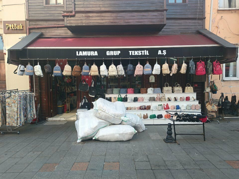 Çanta ve valiz mağazaları Lamura Grup Tekstil, İstanbul, foto