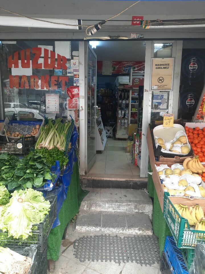 Süpermarket Huzur Market, İstanbul, foto