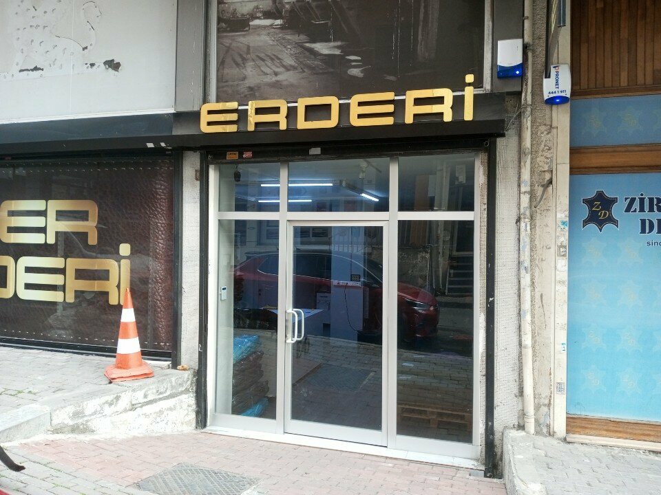 Deri atölyesi Er Deri, İstanbul, foto
