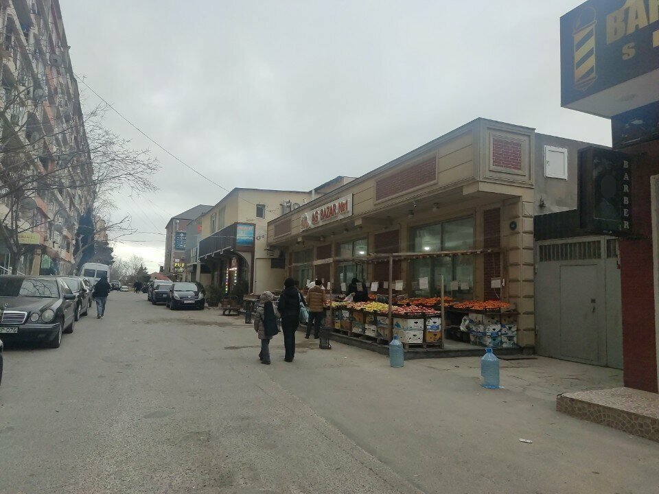 Manavlar Ağ Bazar № 1, Bakü, foto