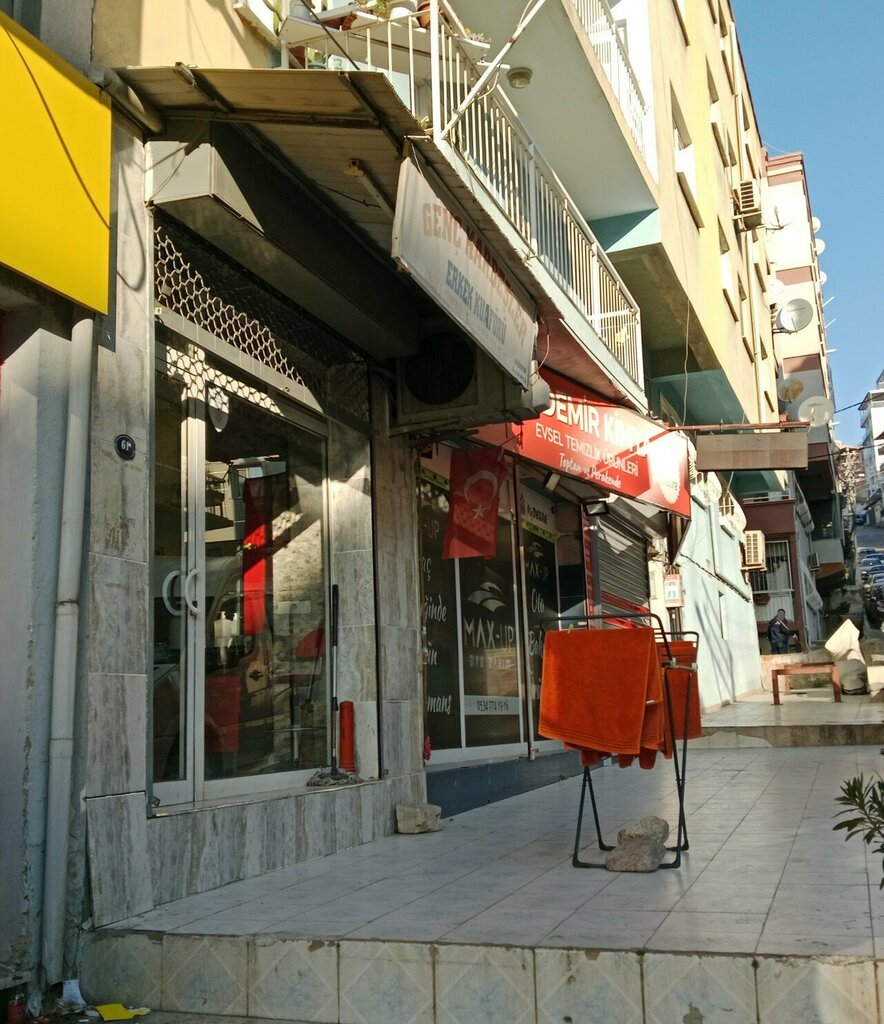 Berberler Genç Kardeşler Erkek Kuaförü, İzmir, foto
