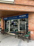 Barberie Italiana (Juana Manso No:1149), berberler  Buenos Aires'ten
