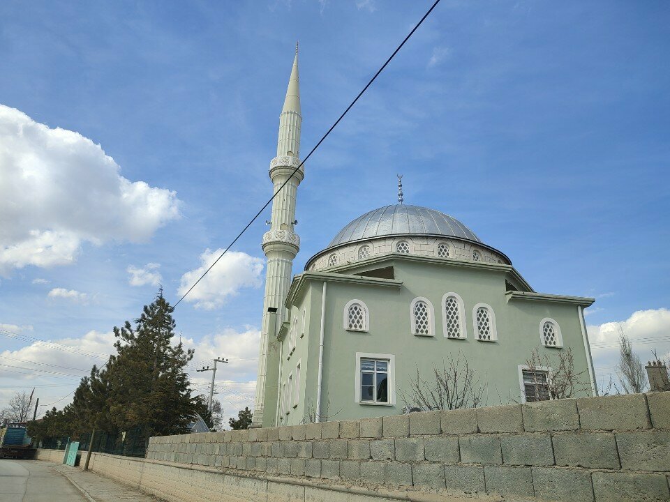 Cami Taşra Karaaslan Şelale Cami, Konya, foto